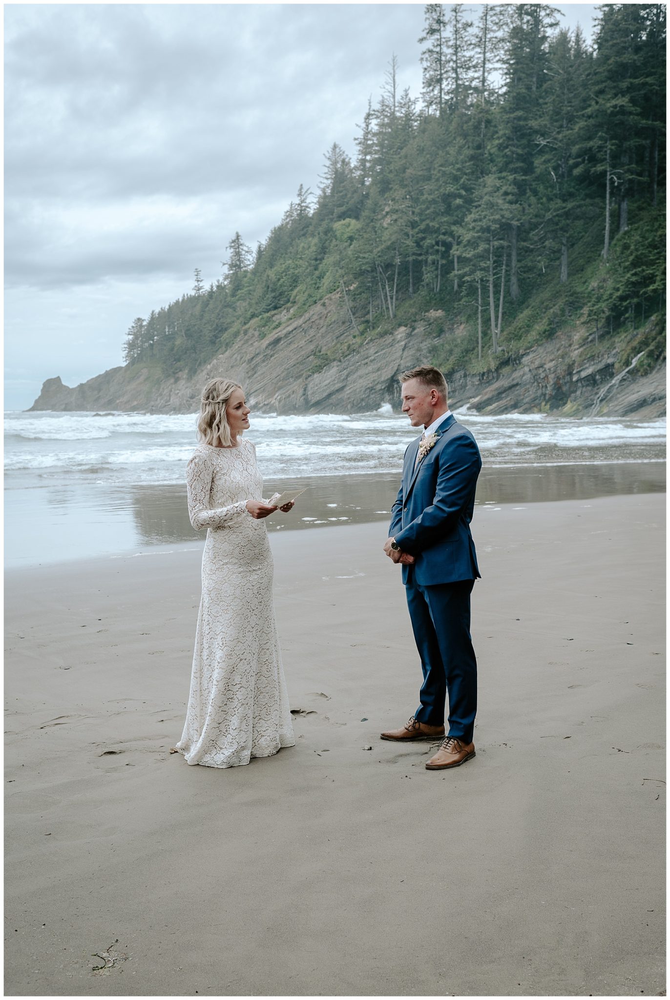 Oregon Coast Elopement - Courtney Lynn